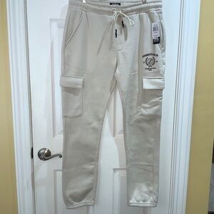 DR essentials - Poshmark